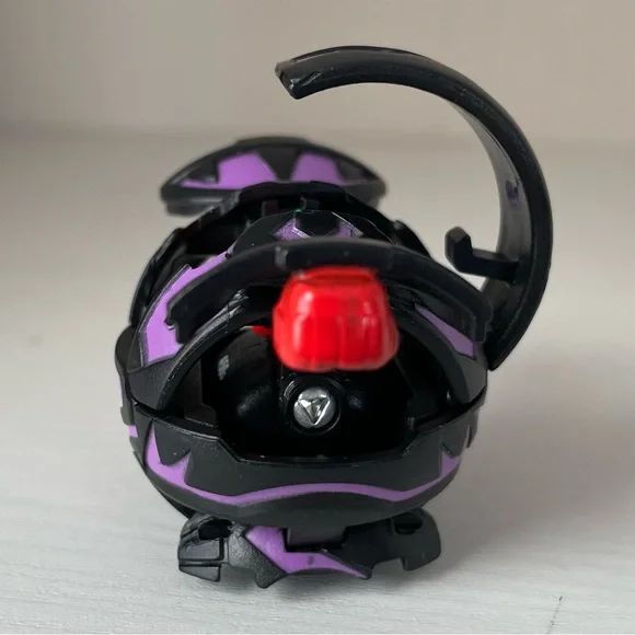 Spin Master | Toys | Bakugon Figures Ravenoid Red 55g And Darkus Warius ...